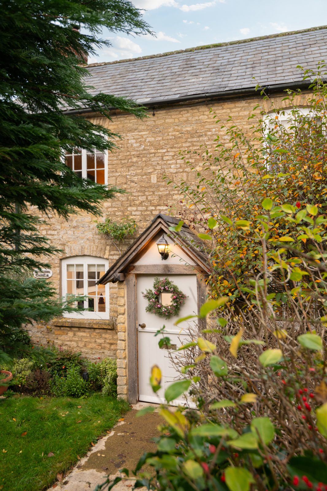 Horseshoe Cottage | Cosy getaway close to Stow on The Wold
