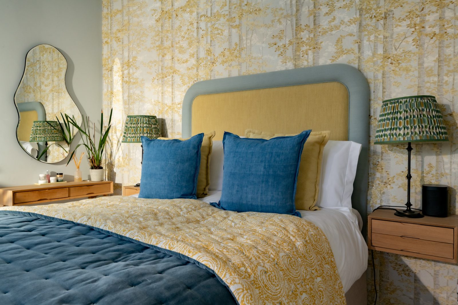 Cotswold Lakeside Lodge | Still Waters - Lakeside Stay